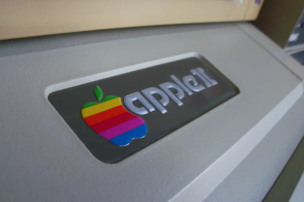 The best old Apple ads: Even before the 1984 Super Bowl | Splaitor